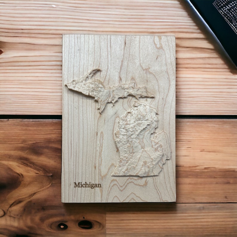 Michigan Map Wood Carved Relief Map 3D Topographic Wooden Map Unique ...