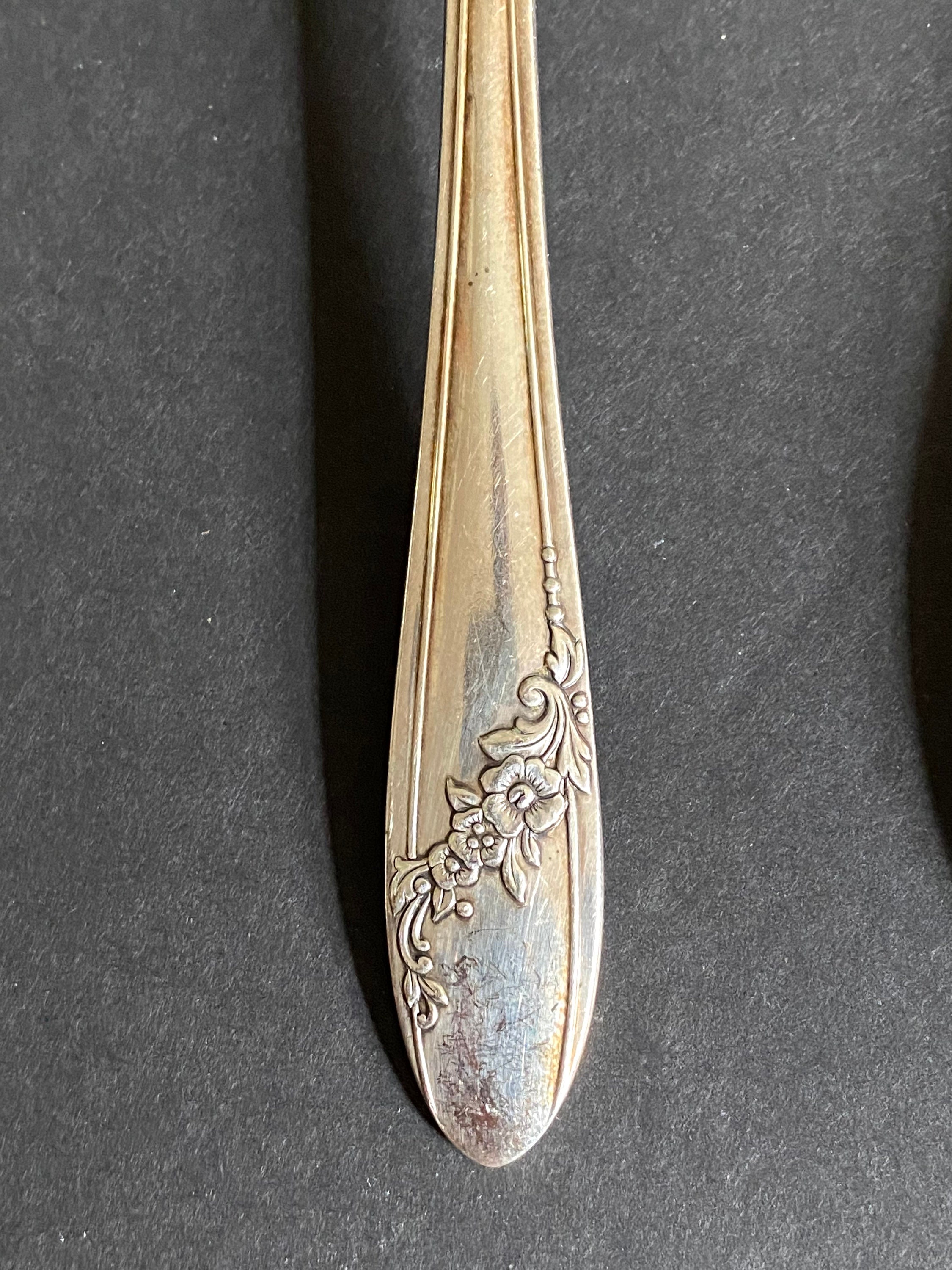 79-piece Oneida Queen Bess Silverplate Flatware Set - Etsy