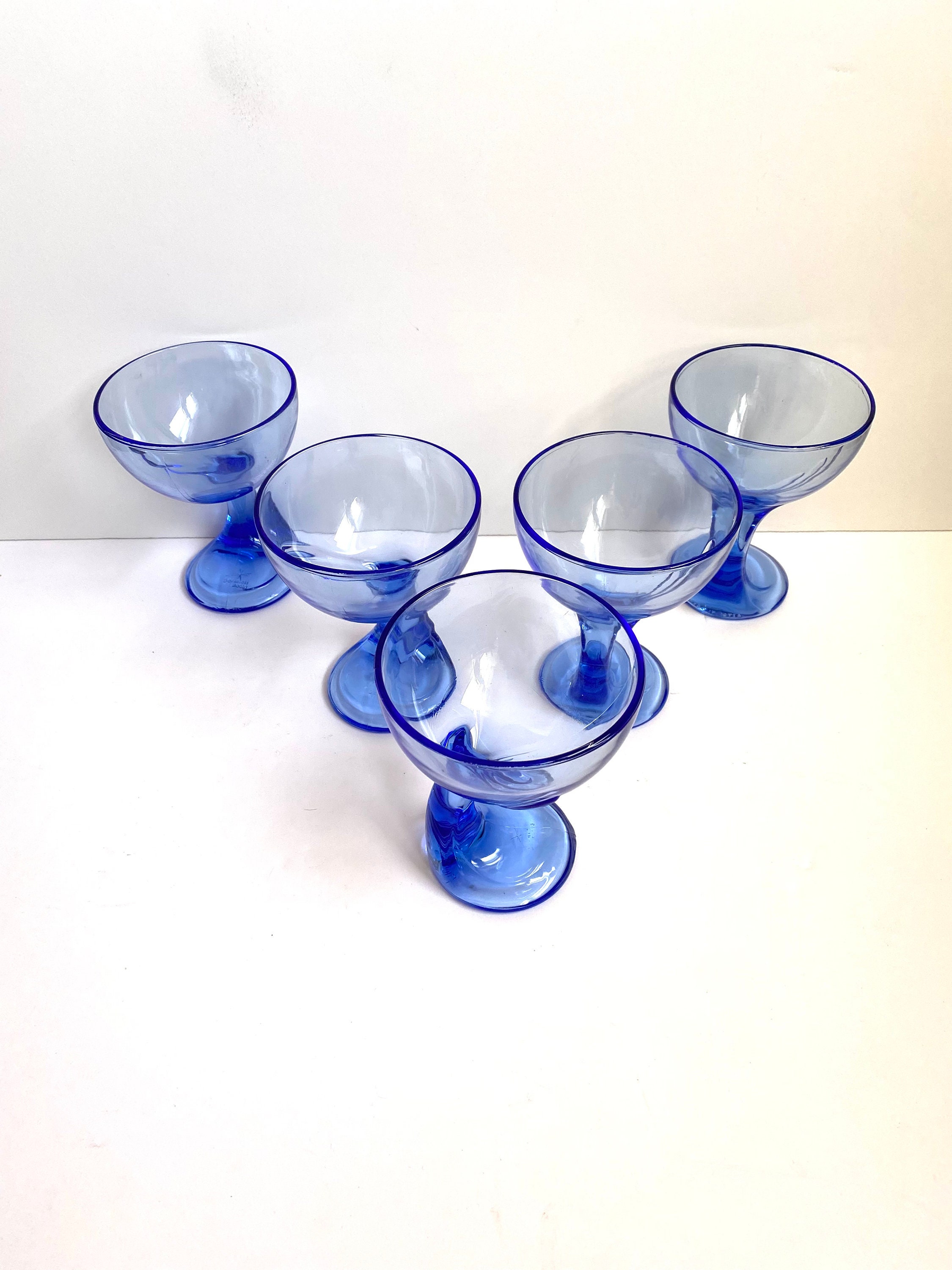 Bormioli Rocco Jerba Sapphire Goblets Made in Italy Curved Stem Wing ...
