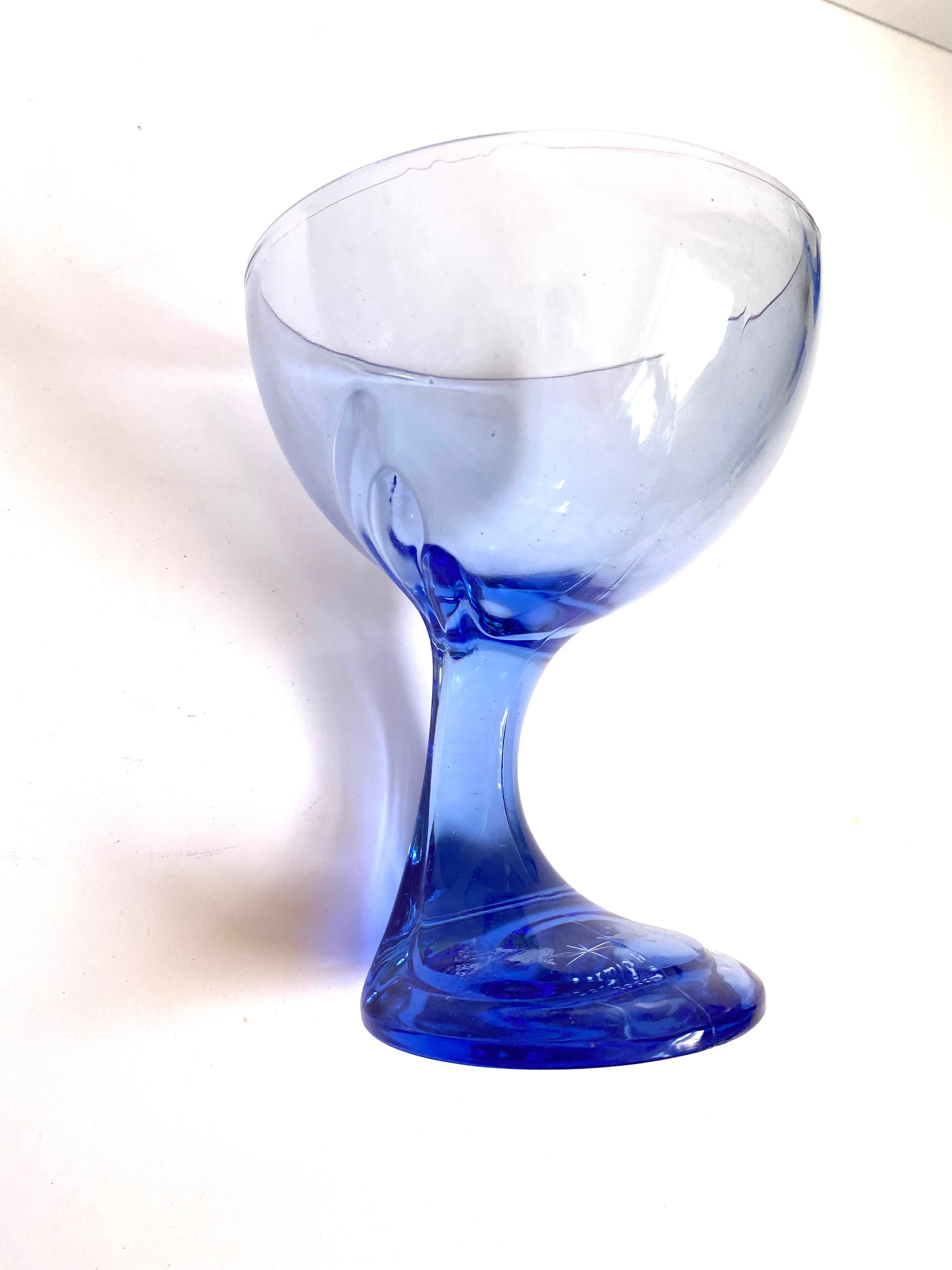 Bormioli Rocco Jerba Sapphire Goblets Made in Italy Curved Stem Wing ...
