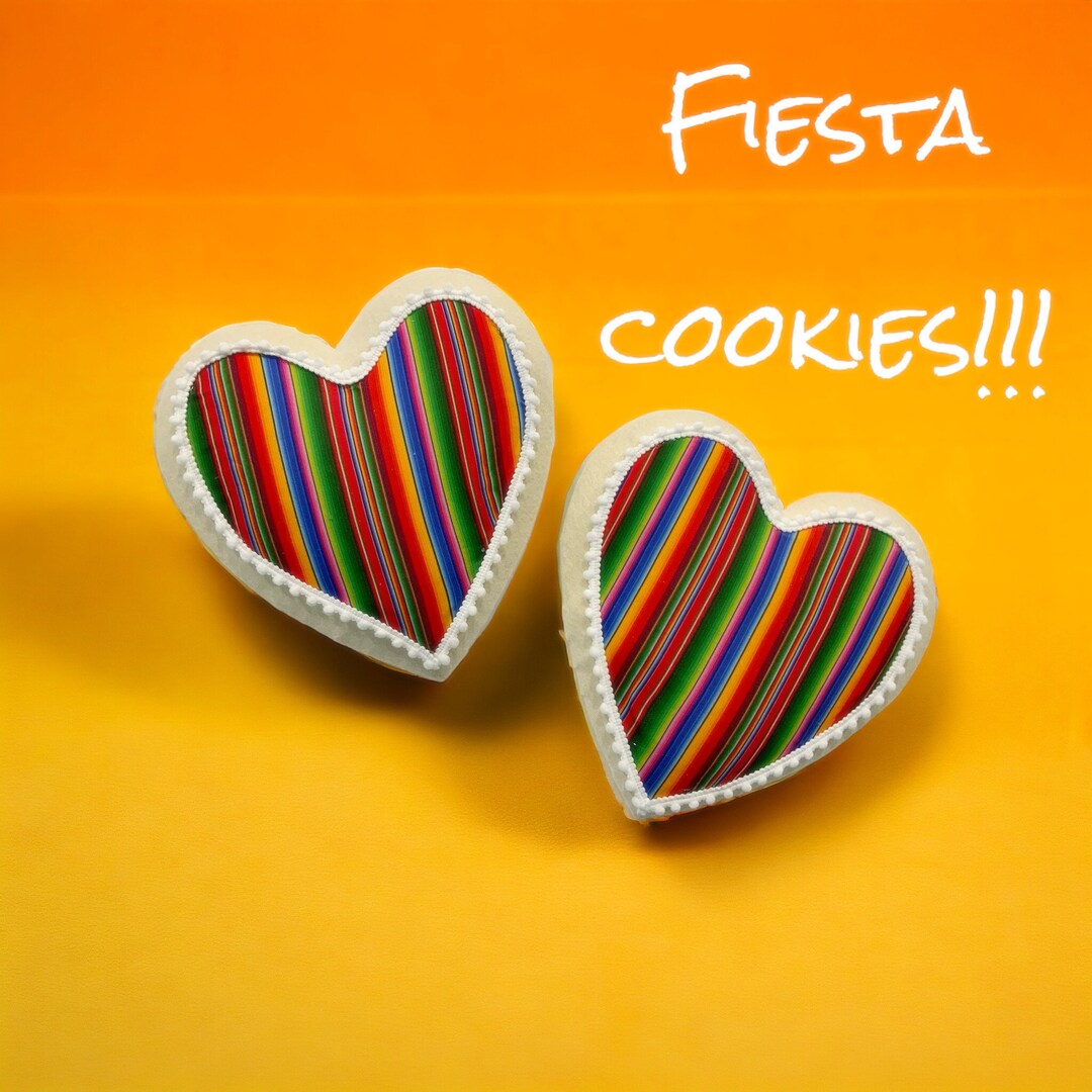 Fiesta Heart Sugar Cookies Set Wreath Attachment, Fake Sugar Fiesta ...