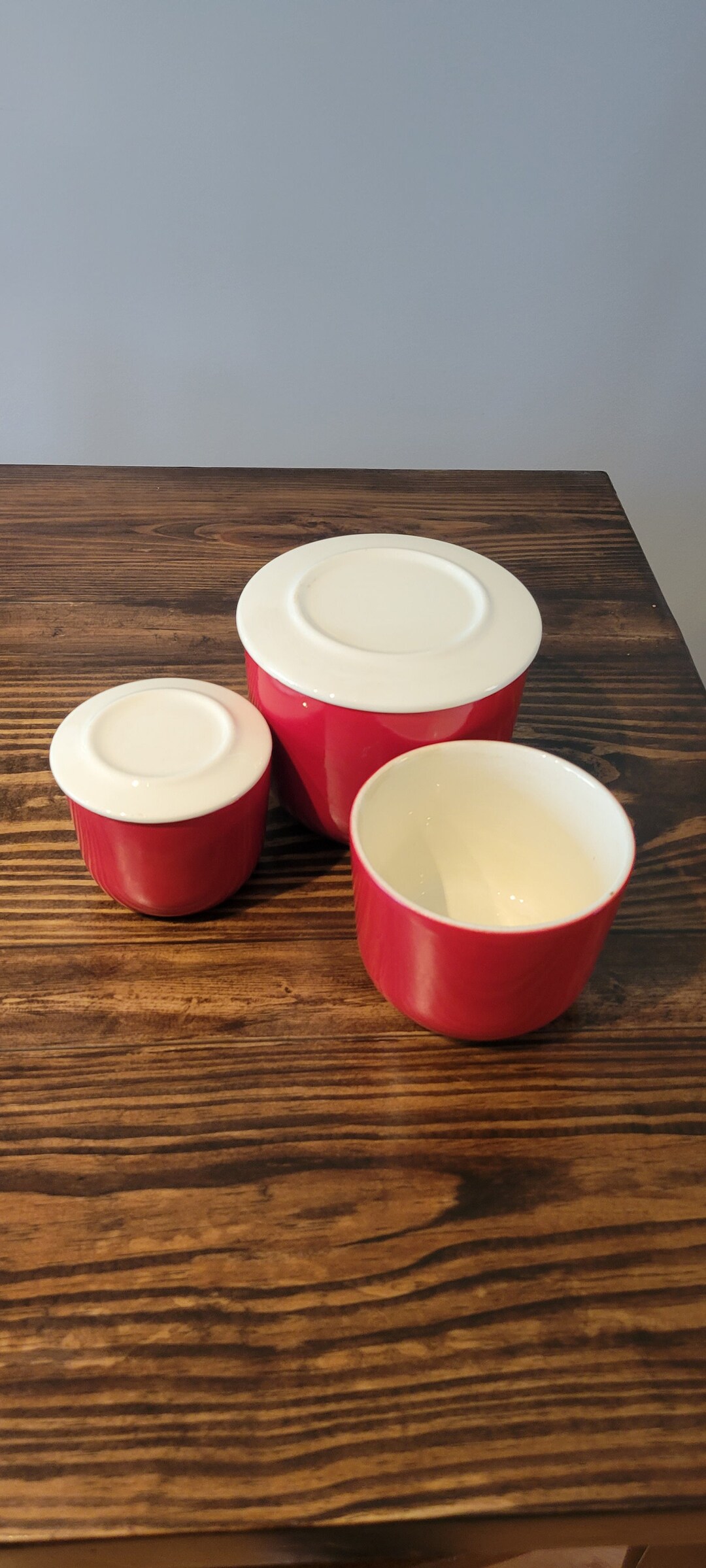 Vintage Candy Apple Red Ceramic Ovenproof Nested Bowl Set 3 2 Lids ...