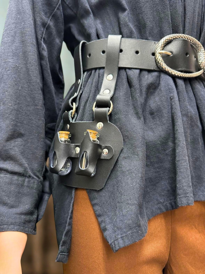 Leather Potion Holster With 2 Glass Bottles: Renaissance Steampunk ...