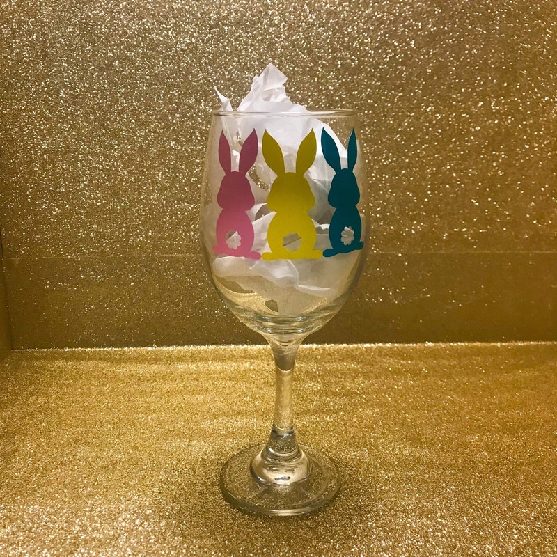 Easter Wine Glass - Etsy