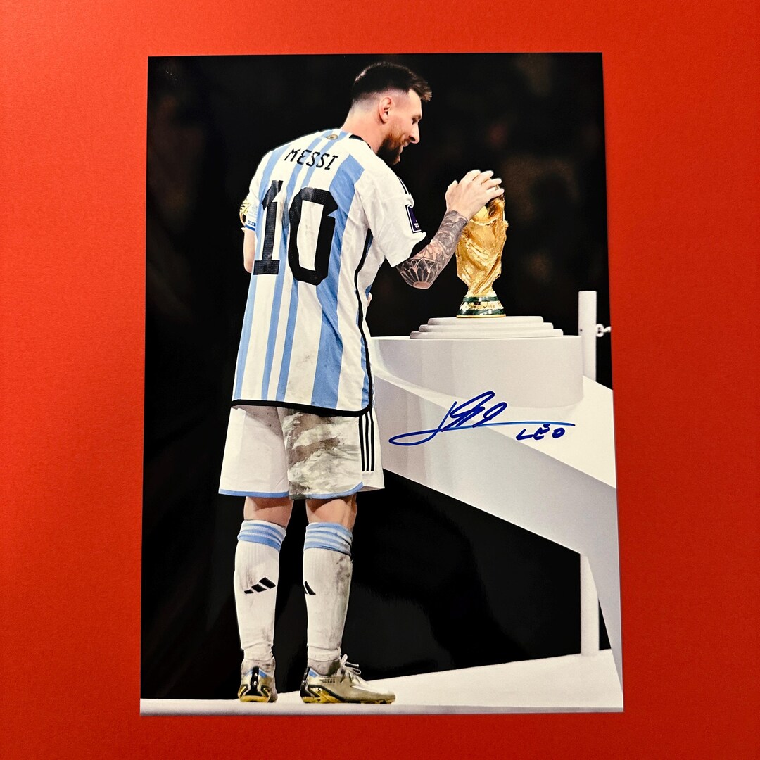 LIONEL MESSI Authentic Hand-signed Photo Autograph With Coa - Etsy