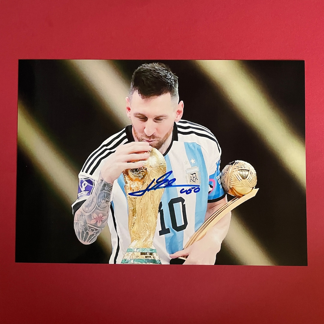 LIONEL MESSI Authentic Hand-signed Photo Autograph With Coa - Etsy
