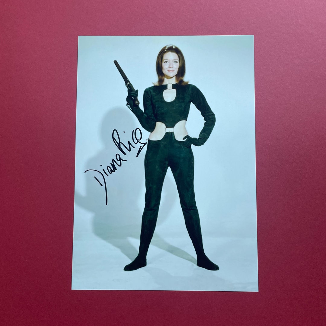 DIANA RIGG - Authentic Hand-signed Photo Autograph With Coa - Etsy