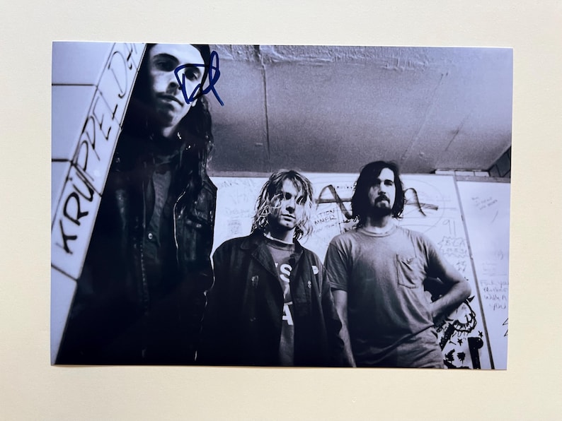 DAVE GROHL / NIRVANA, Foo Fighters - Authentic Hand-signed Photo ...
