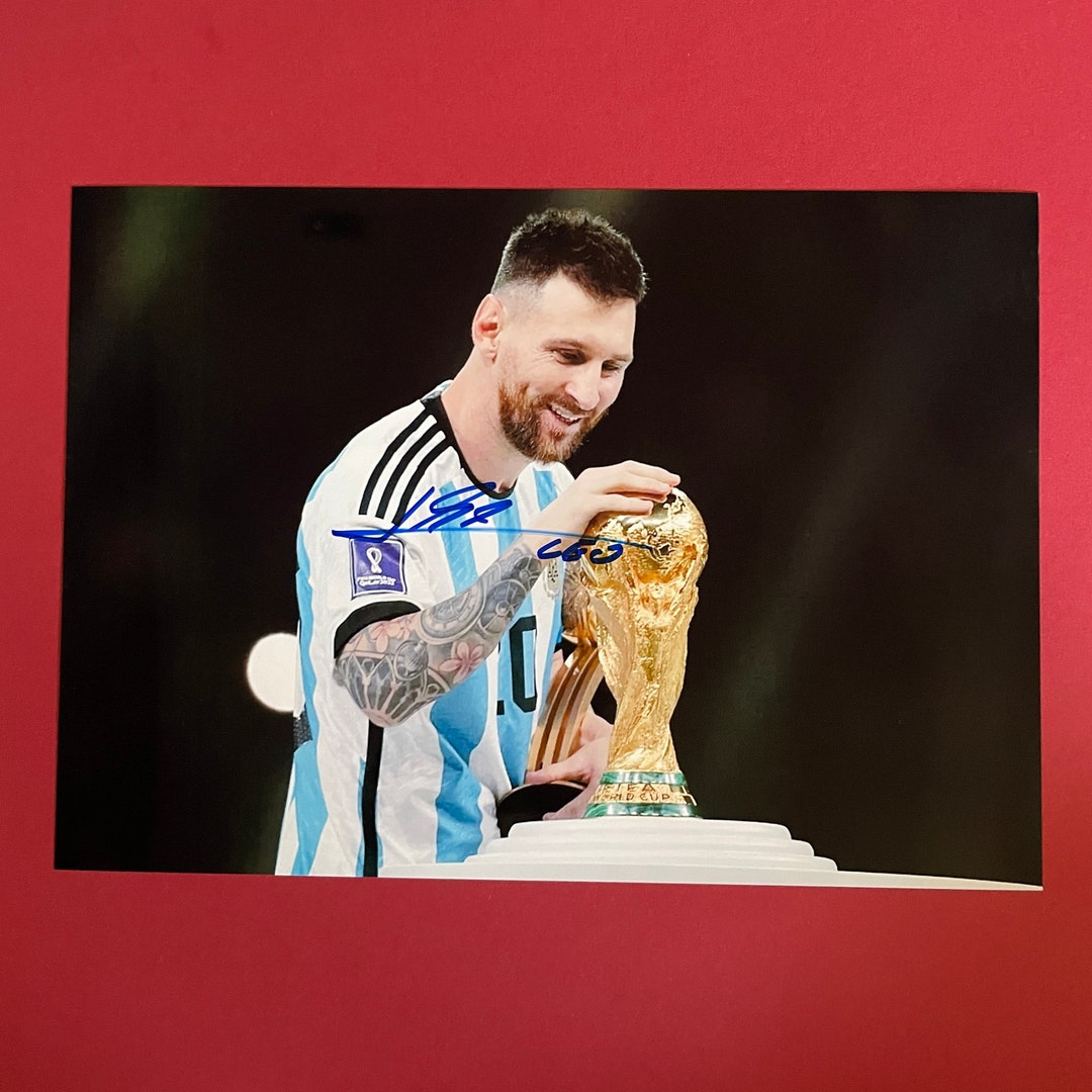 LIONEL MESSI - Authentic Hand-signed Photo Autograph With Coa - Etsy