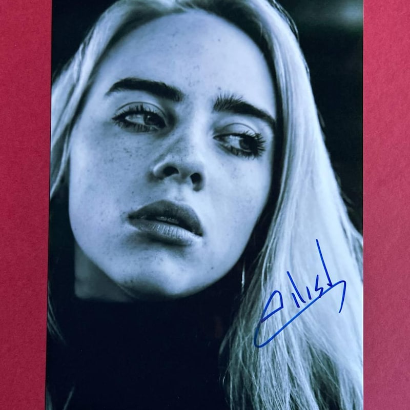 Billie Eilish Autograph - Etsy