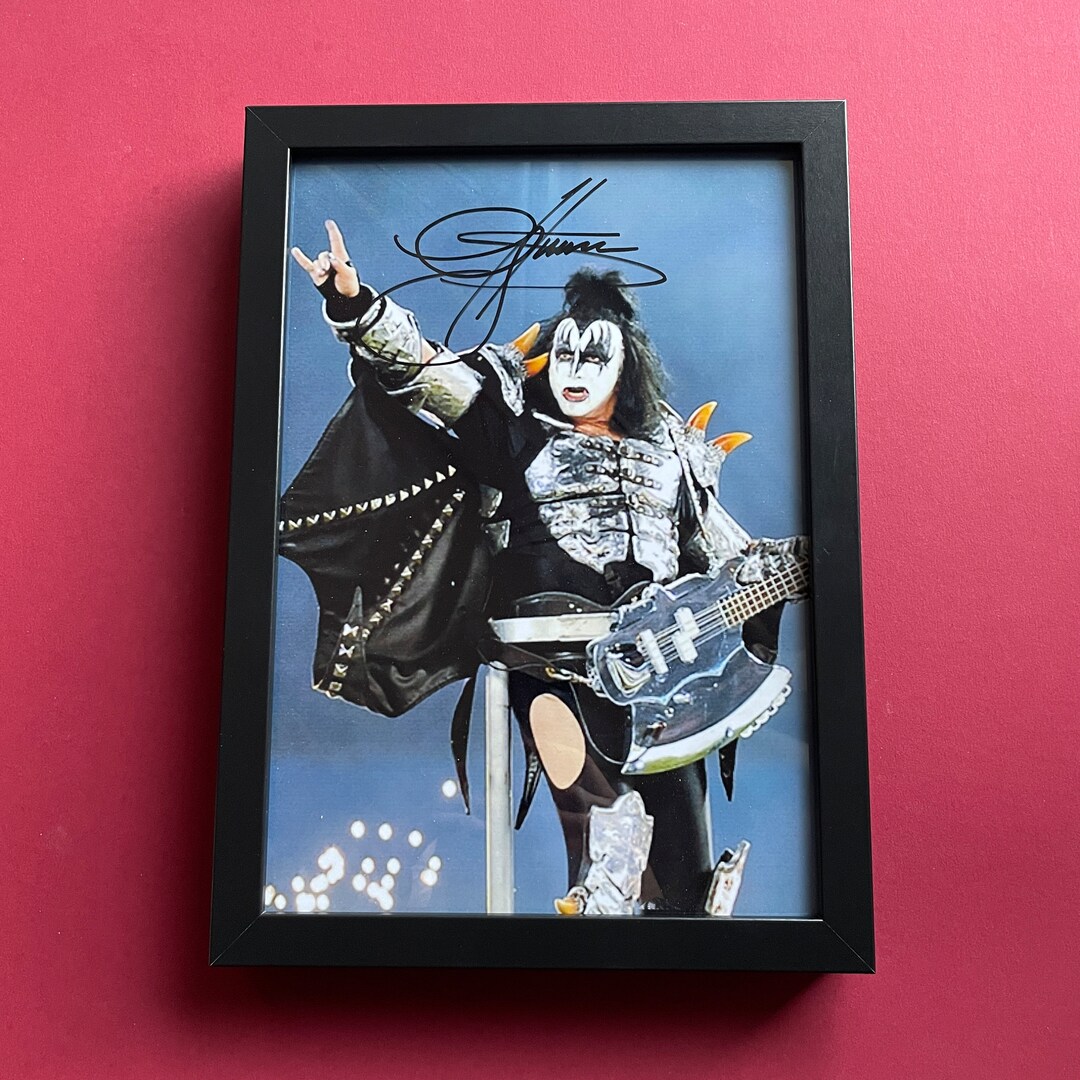 Framed GENE SIMMONS / KISS Authentic Hand-signed Photo Autograph With ...