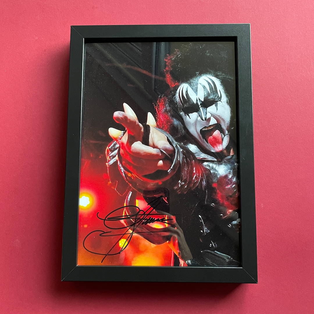 Framed GENE SIMMONS / KISS Authentic Hand-signed Photo Autograph With ...