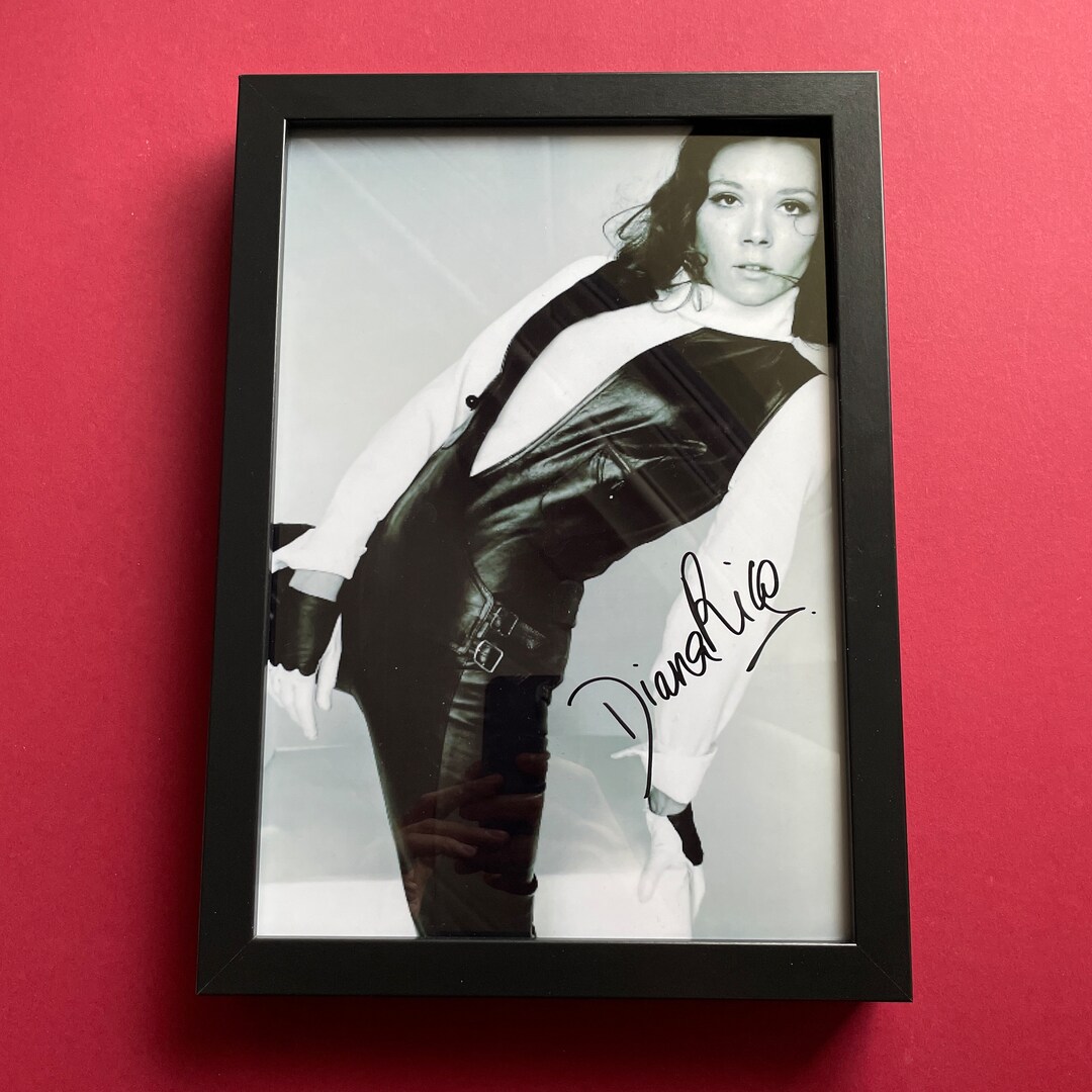 Framed DIANA RIGG - Authentic Hand-signed Photo Autograph With Coa - Etsy