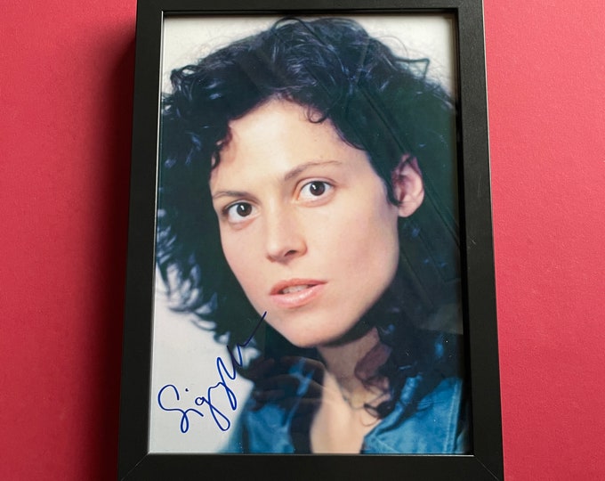 Framed SIGOURNEY WEAVER Authentic Hand-signed Photo Autograph With Coa - Etsy