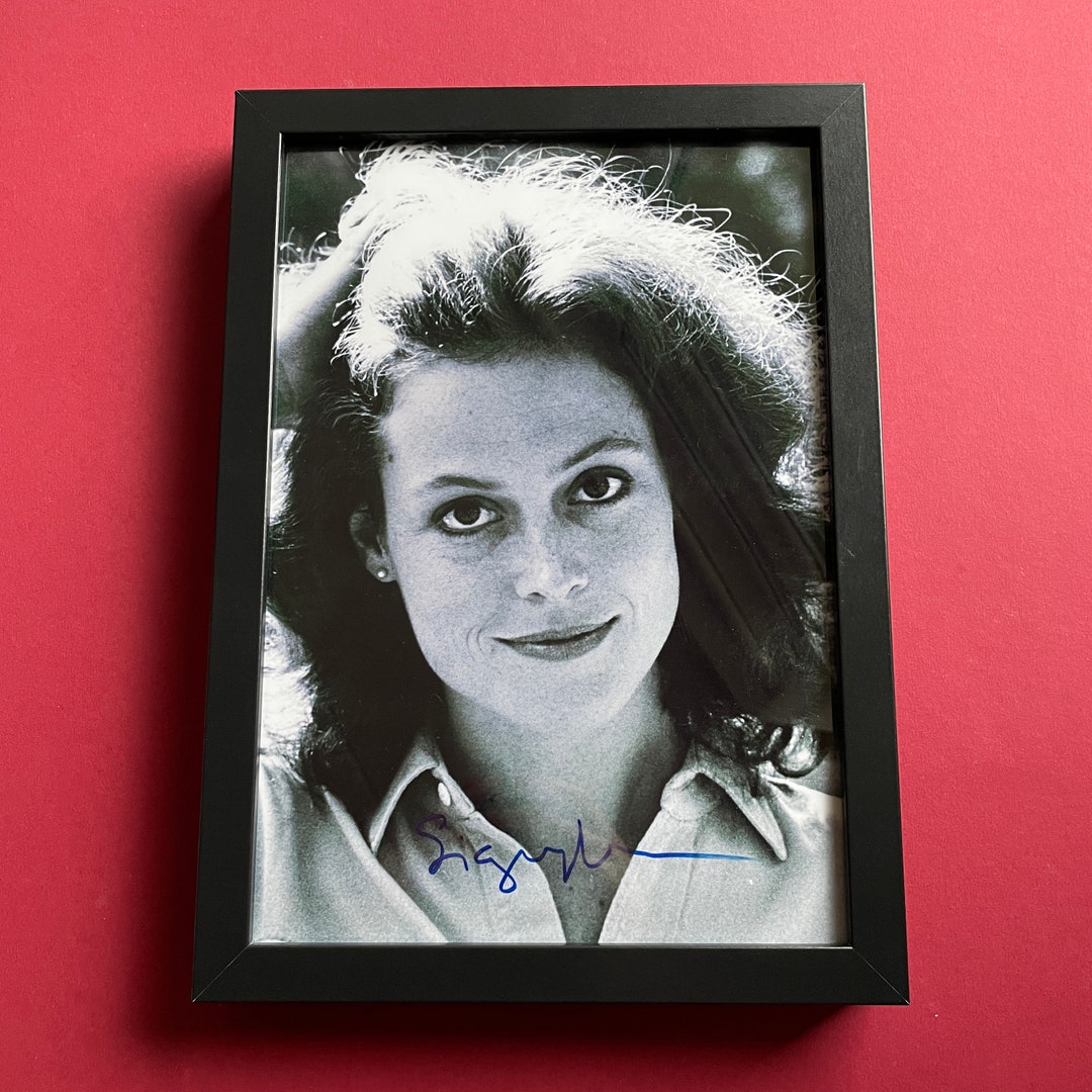 Framed SIGOURNEY WEAVER - Authentic Hand-signed Photo Autograph With Coa - Etsy