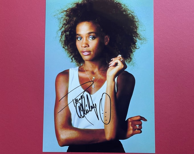 WHITNEY HOUSTON Authentic Hand-signed Photo Autograph With Coa - Etsy