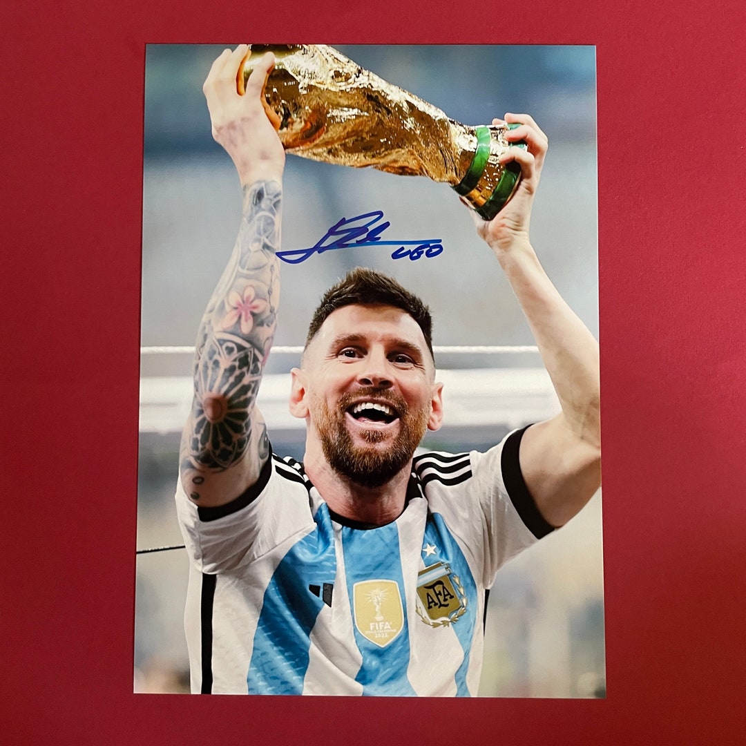 LIONEL MESSI Authentic Hand-signed Photo Autograph With Coa - Etsy