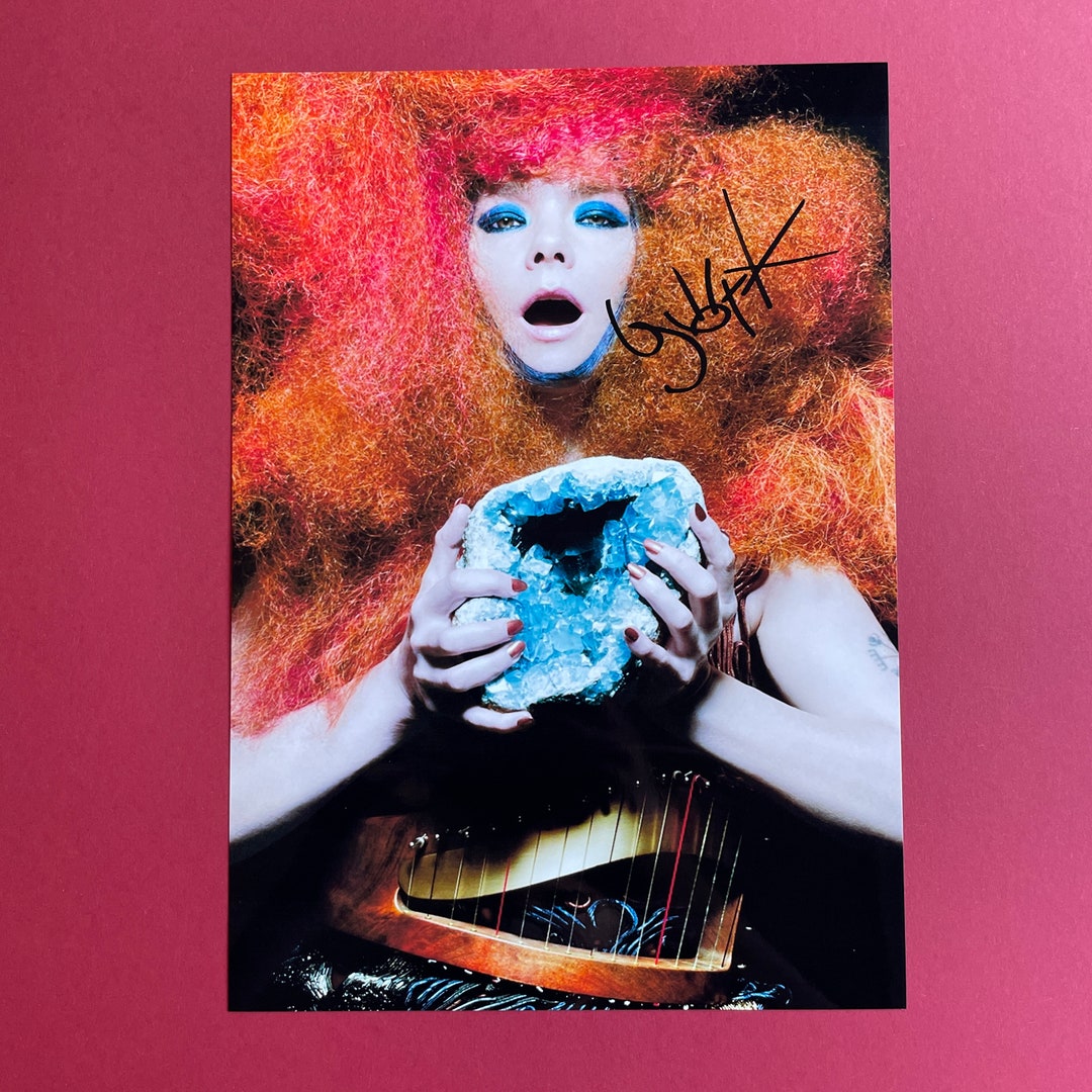BJORK - Authentic Hand-signed Photo Autograph With Coa - Etsy