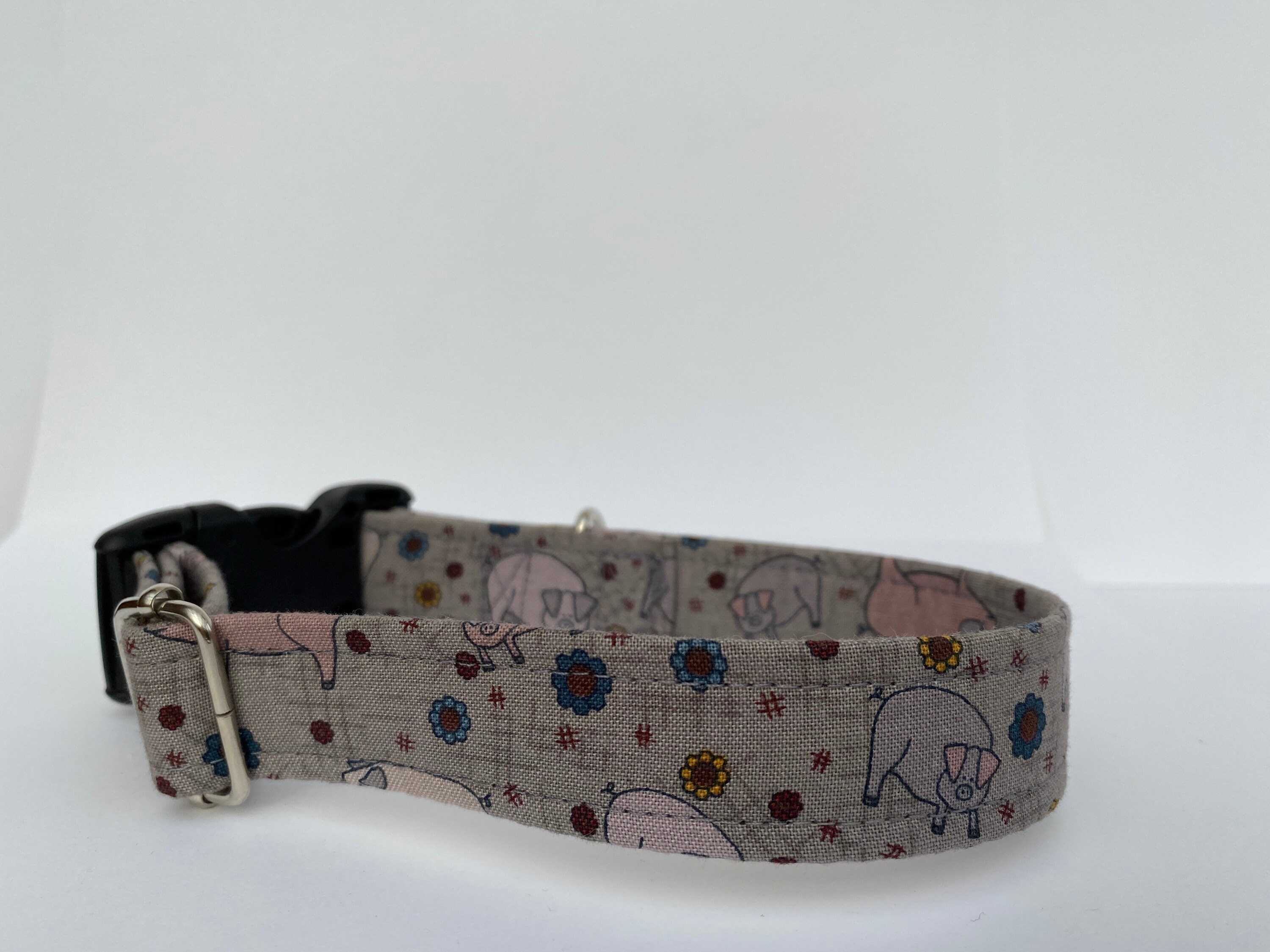 Grey Pig Dog Collar: Farm Animal Print - Etsy