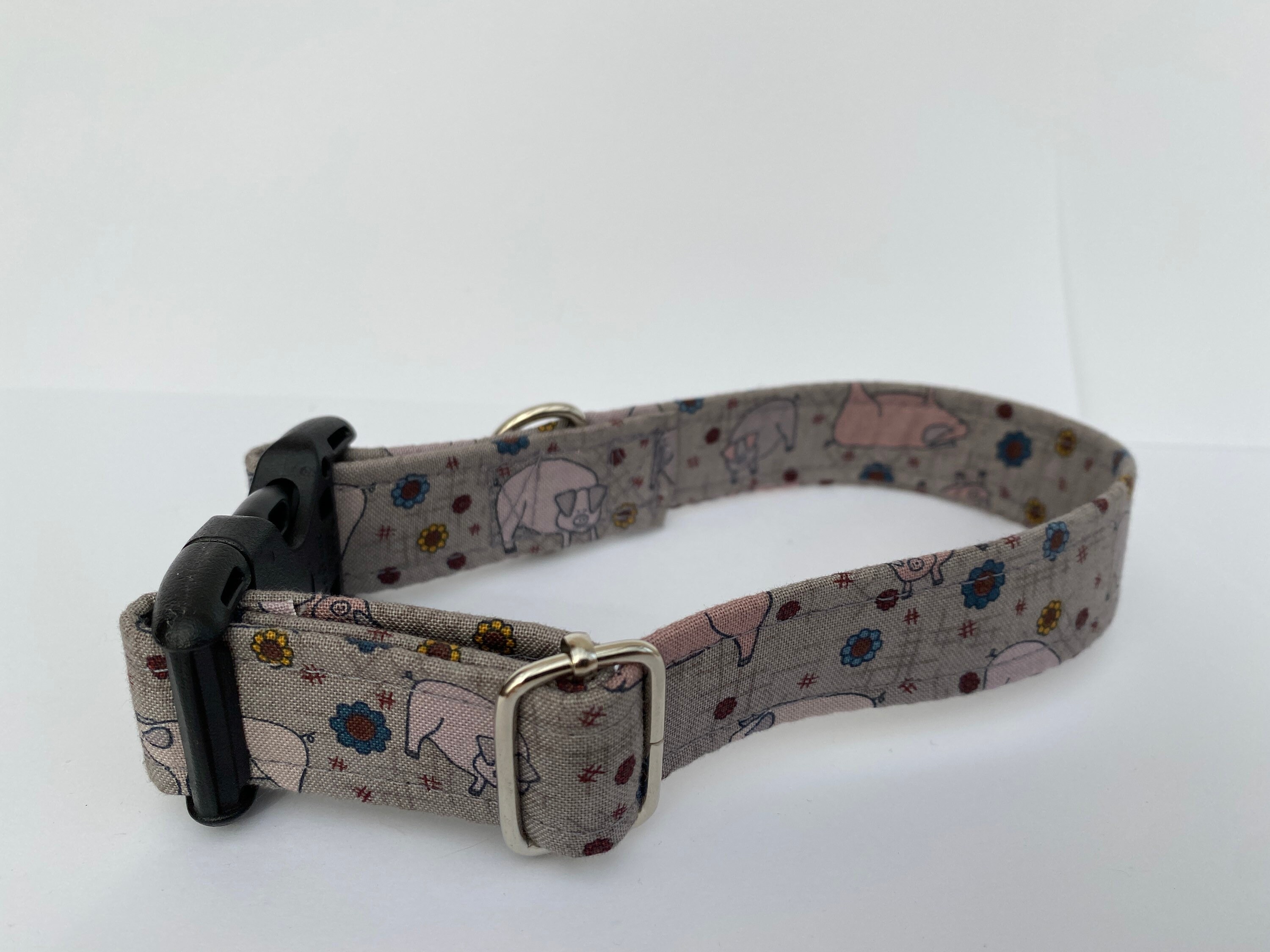 Grey Pig Dog Collar: Farm Animal Print - Etsy