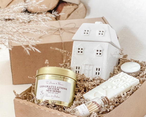 New Home Candle Gift Set Housewarming Gift Personalised - Etsy
