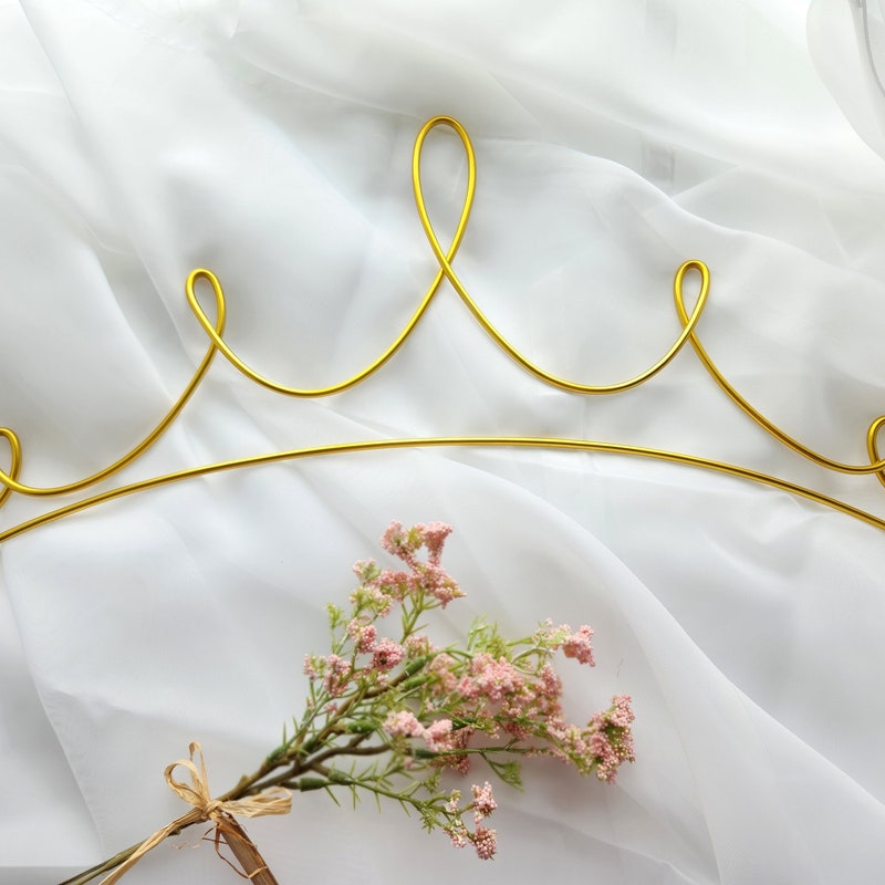 Bed Tiara - Etsy