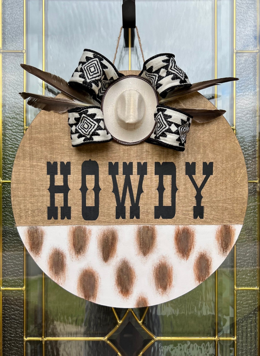 Howdy Cow Print Door Hanger: 18" Round Wooden Welcome Sign - Etsy