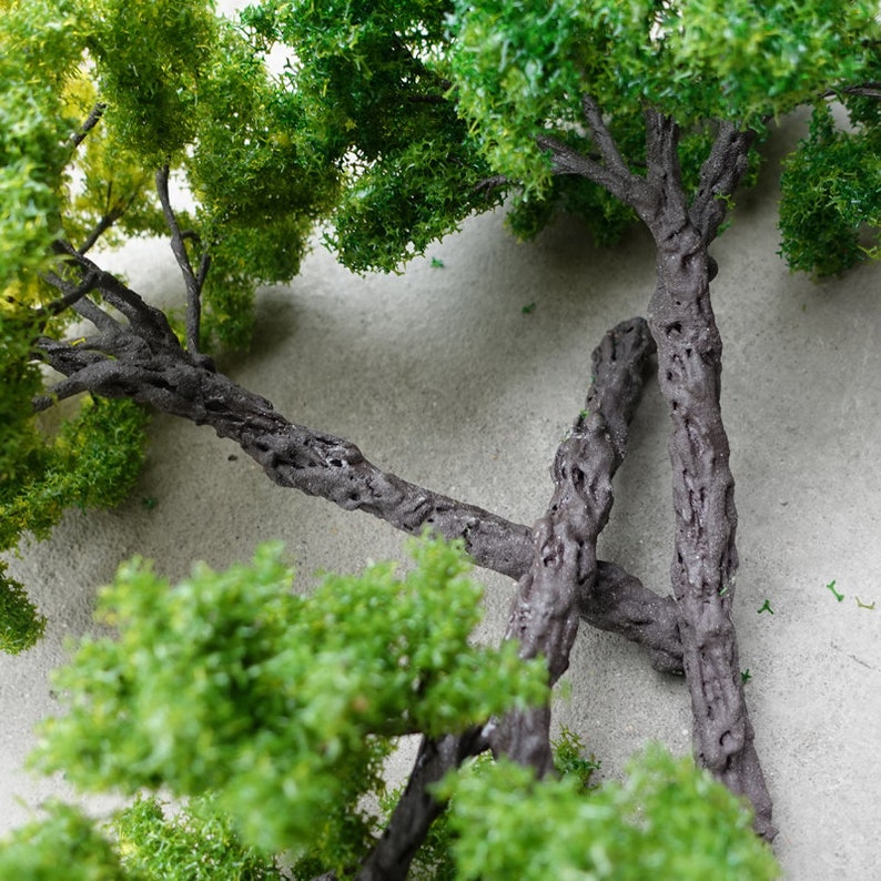 Miniature Banyan Tree Model 30cm, G Scale for Train Railway Scenery ...