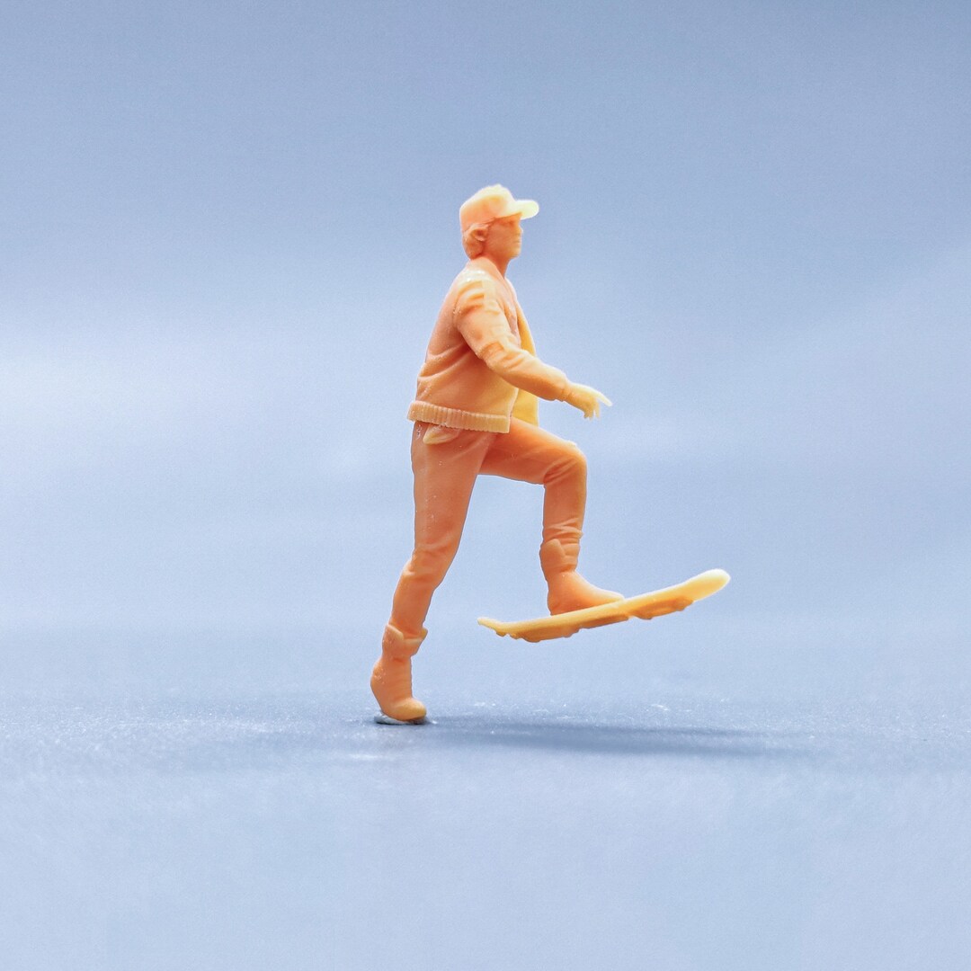 Miniature Hoverboard Floating Skateboard People Unpainted Figure 1/64 1 ...