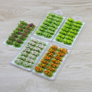 14 Pcs Self-adhesive Miniature Flower Grass Tufts Models Railway ...
