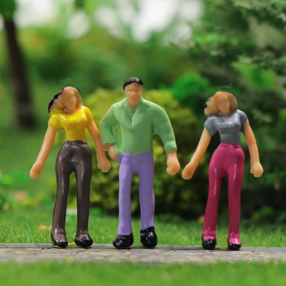 100 Pcs Miniature Standing Sitting People Passenger 1:76 Figures OO ...