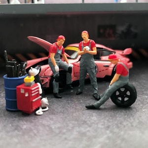 Miniature Car Repair Garage Scene People Figure 1:64 Model Sand Table ...