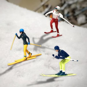 3 Pcs Miniature Skier Snowboarder Ski Sports People 1:87 Figures HO ...