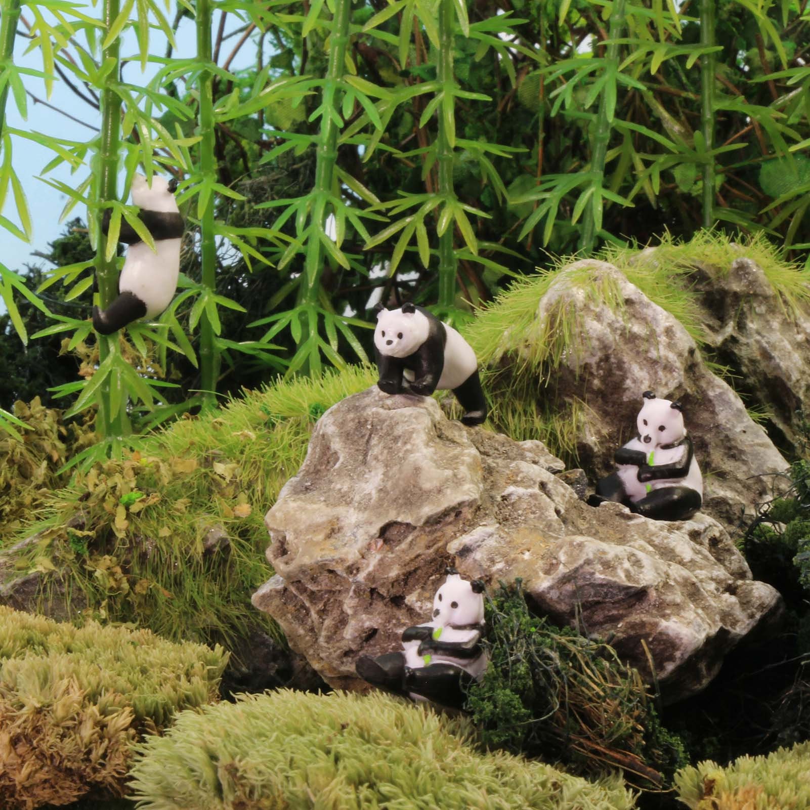 12 Pcs Miniature Giant Panda Wild Animal 1:87 Figures HO Scale Models ...