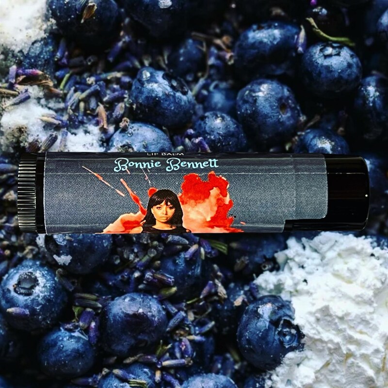 Bonnie Bennett - Etsy