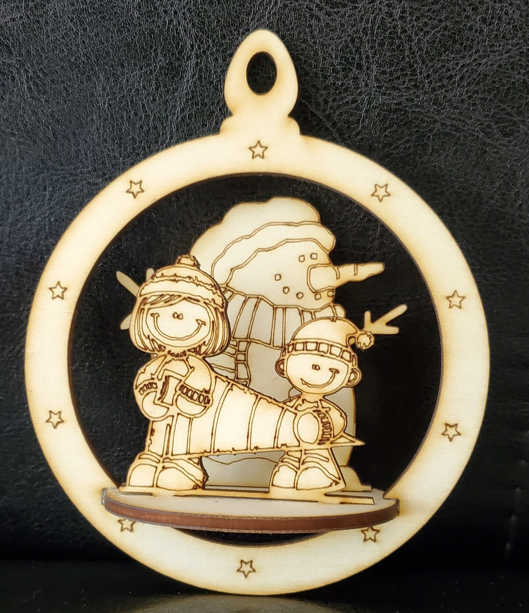 3D Round Reindeer Scene Ornament - Etsy