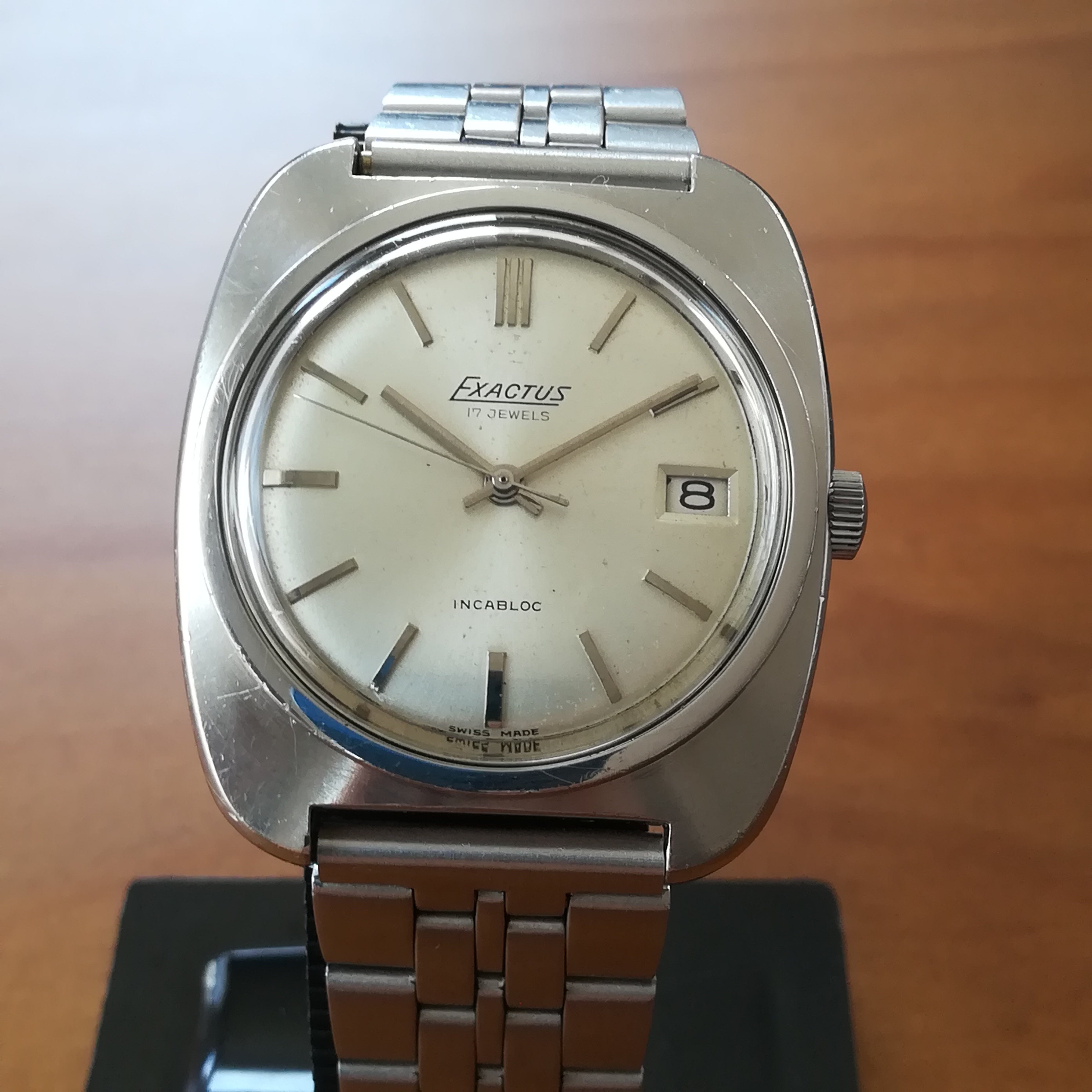 1960s EXACTUS Vintage Watch, With Date, 36.5 Mm, Working and Serviced ...