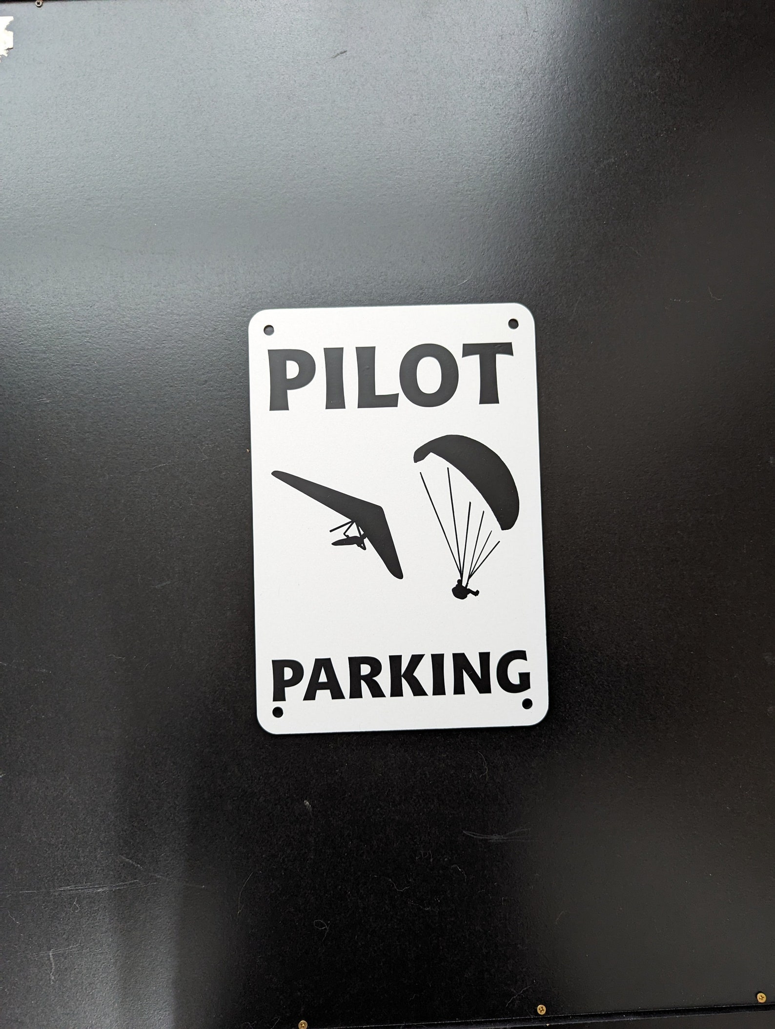Pilot Parking Sign, Hang Gliding, Paragliding, Soaring, Glider, Pilot ...