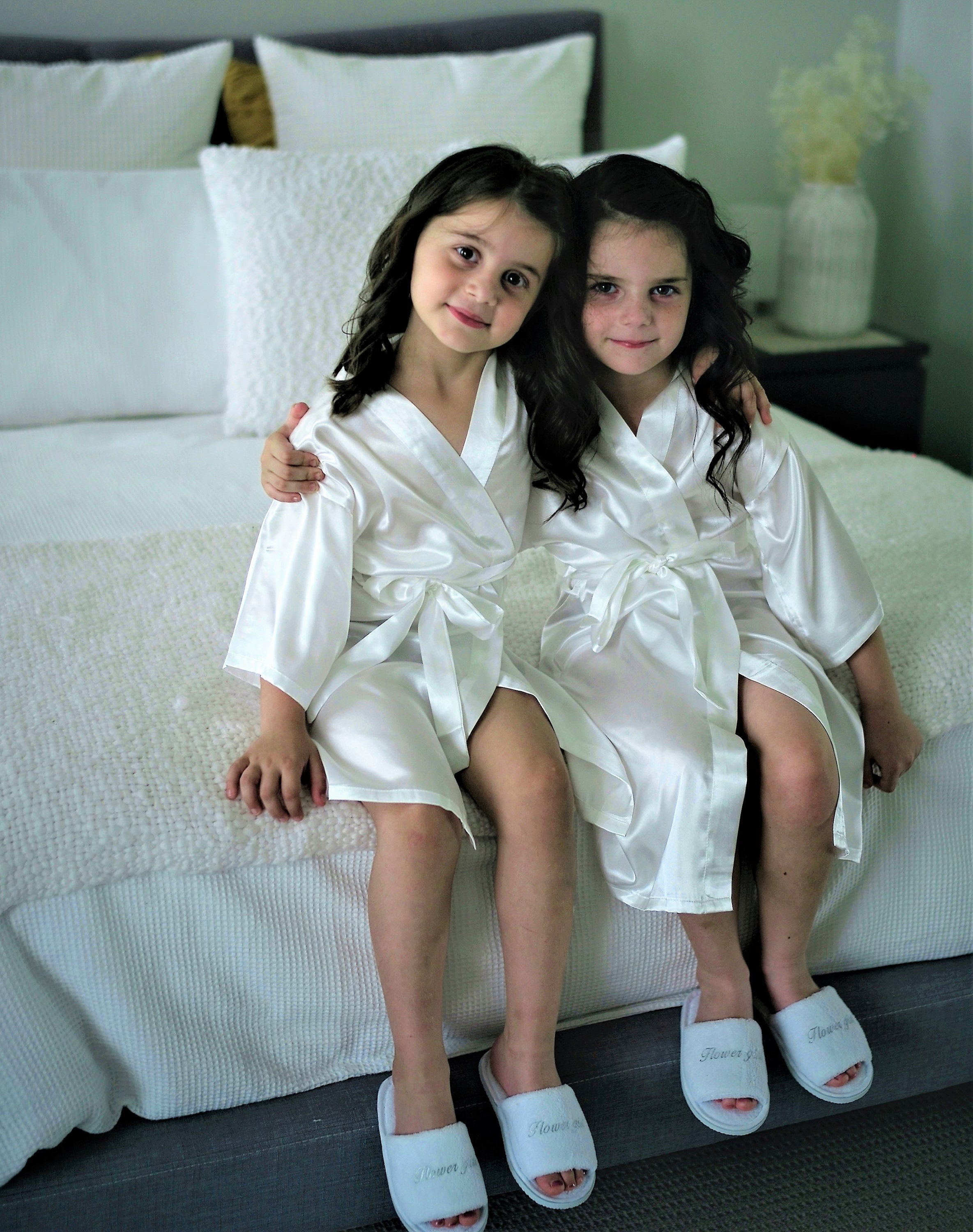 Bridal Robes With Logos Bride and Bridesmaid Robes Maid of Honour ...