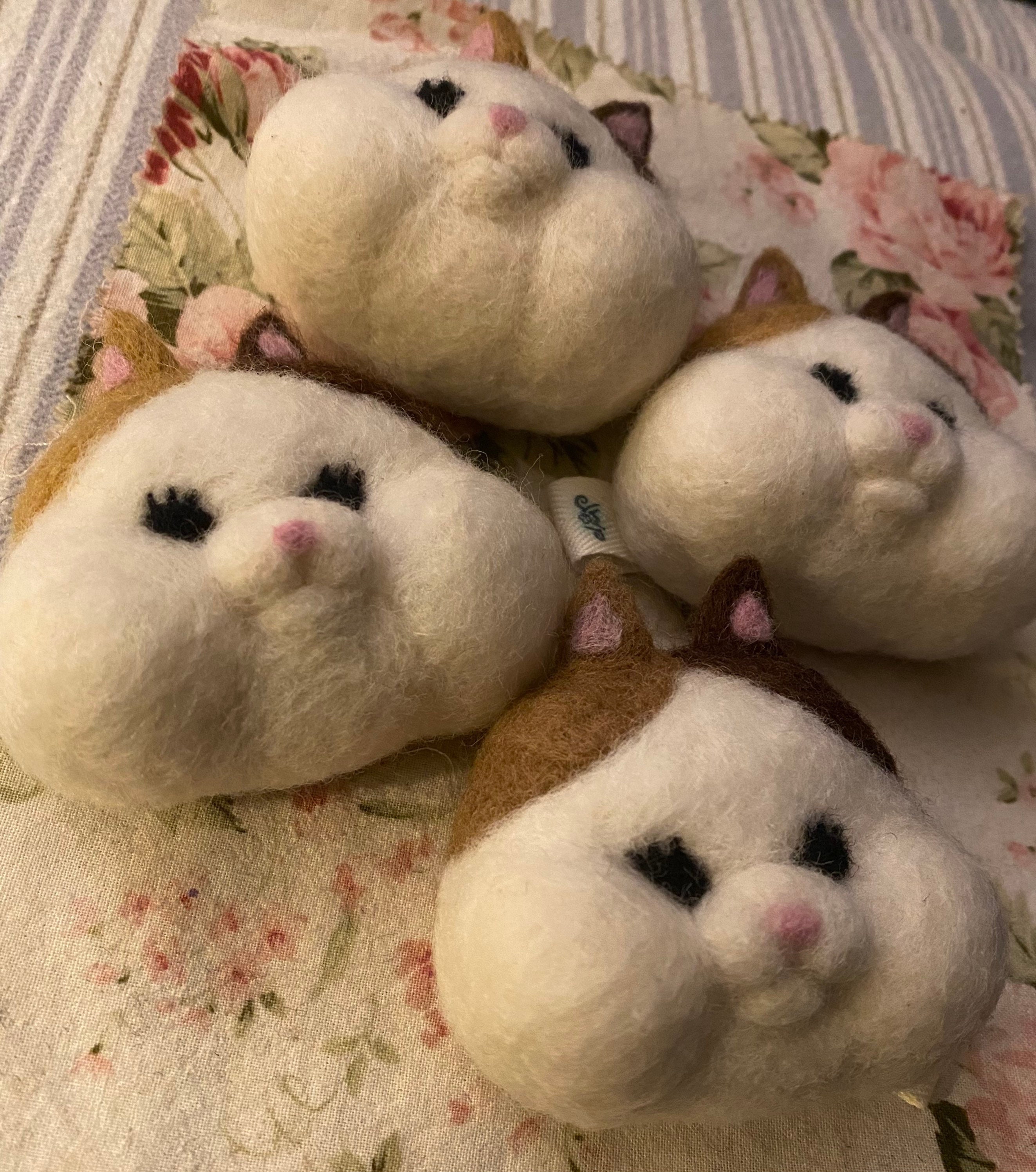 FFXIV Fat Cat Magnet/sticker!, Fat Cat Plushie, Fat Cat Magnet, Final ...