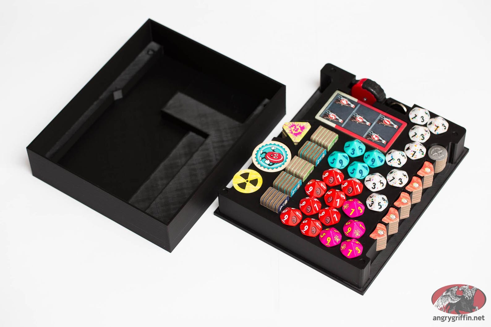 Fallout Factions: Battle for Nuka World Starter Set Token, Dice and ...