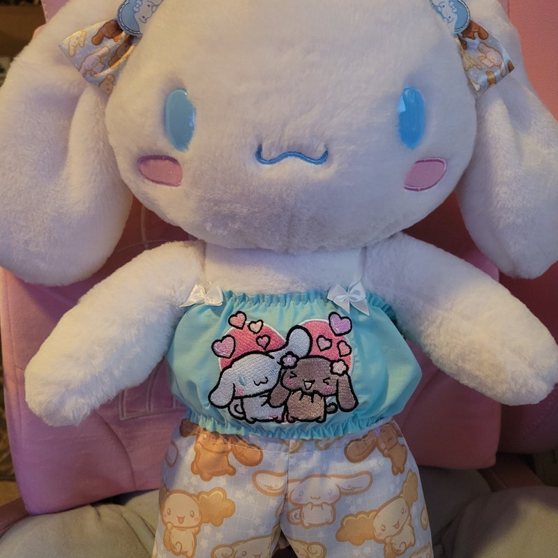 Cinnamon Roll Stuff - Etsy