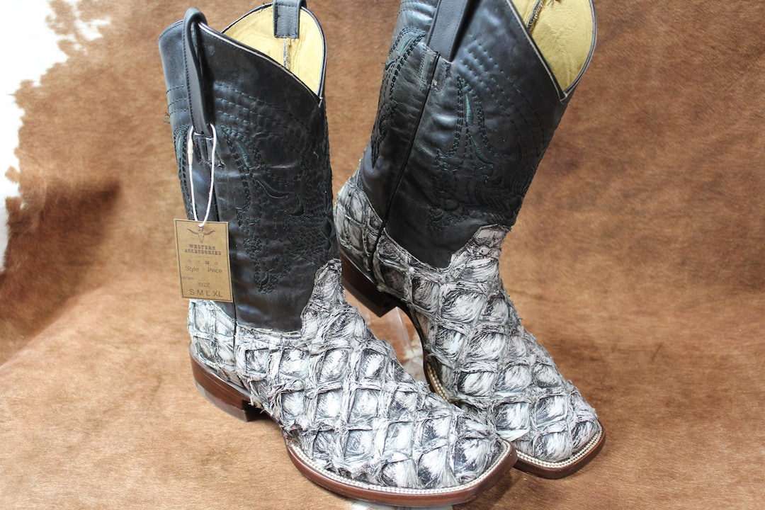 Men’s Pirarucu Fish Skin Cowboy Boots Newspaper 10 US - Etsy