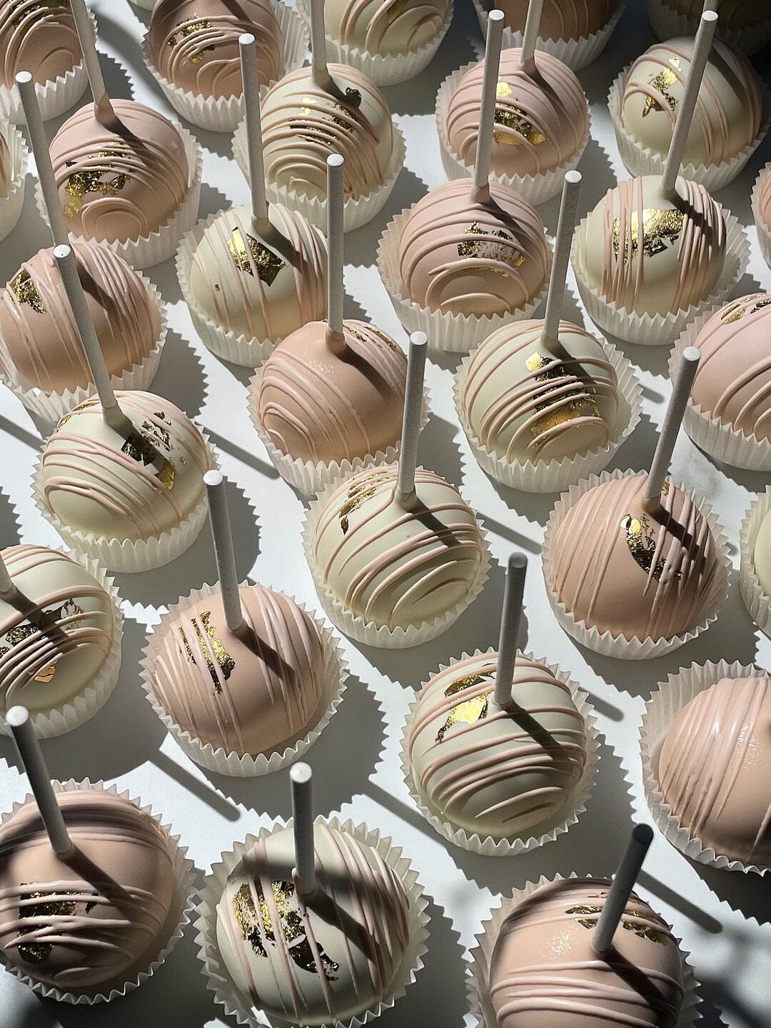 Wedding/birthday/party Luxury Cake Pops Favours. Personalised to Any ...