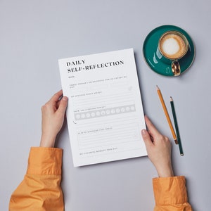 Daily Self Reflection Journal Mood Tracker Printable Gratitude Diary ...