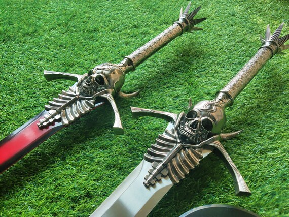 Devil May Cry Weapons Replicas