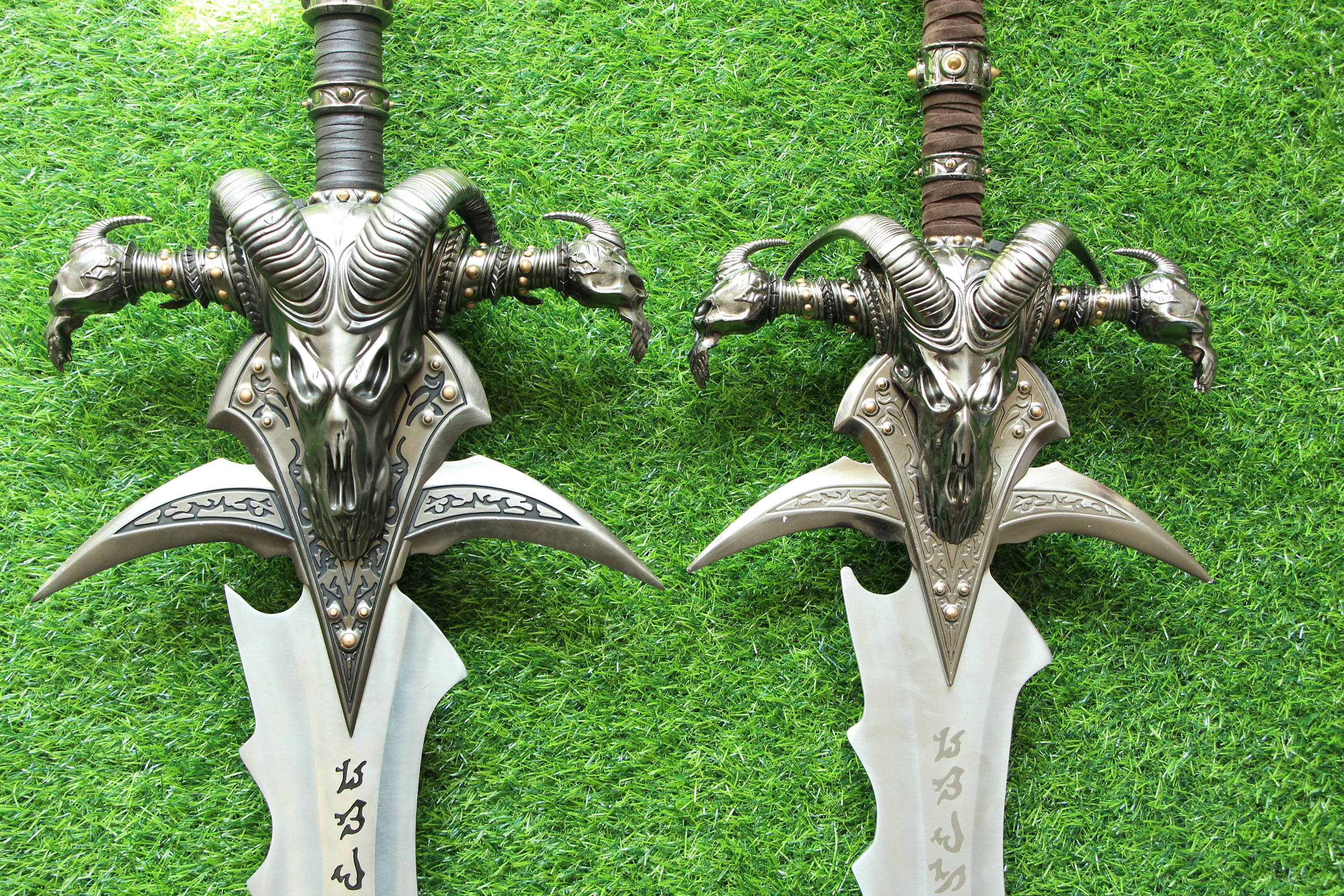 Frostmourne Replica