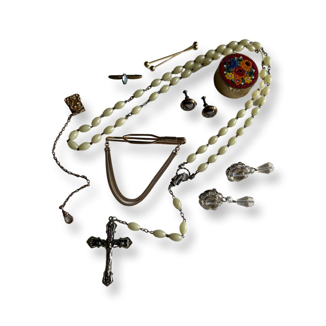 Jewelry Lot of Vintage Era Items Eleven 11 Pieces Wholesale Jewelry Lot ...