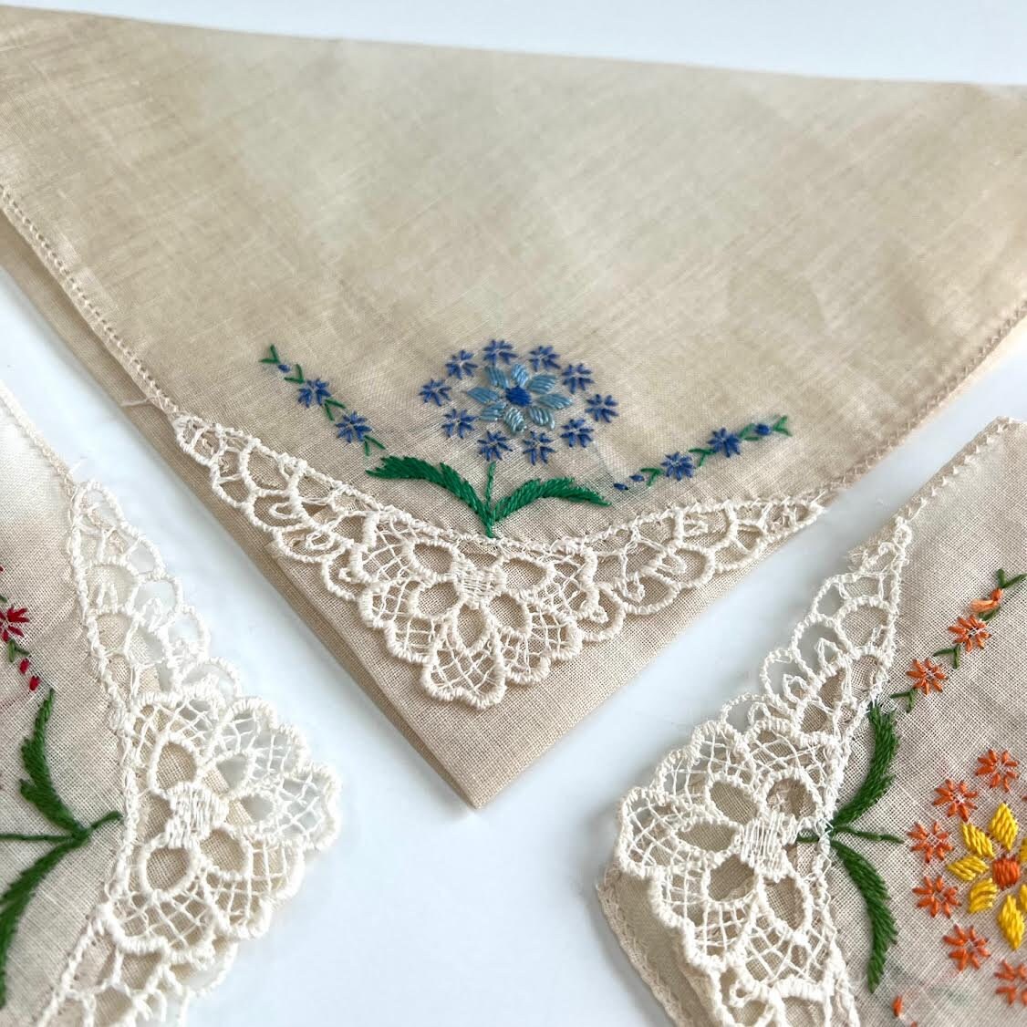 3 Antique Floral Lace Doilies, Hand Embroidered Flowers Estate Linen ...