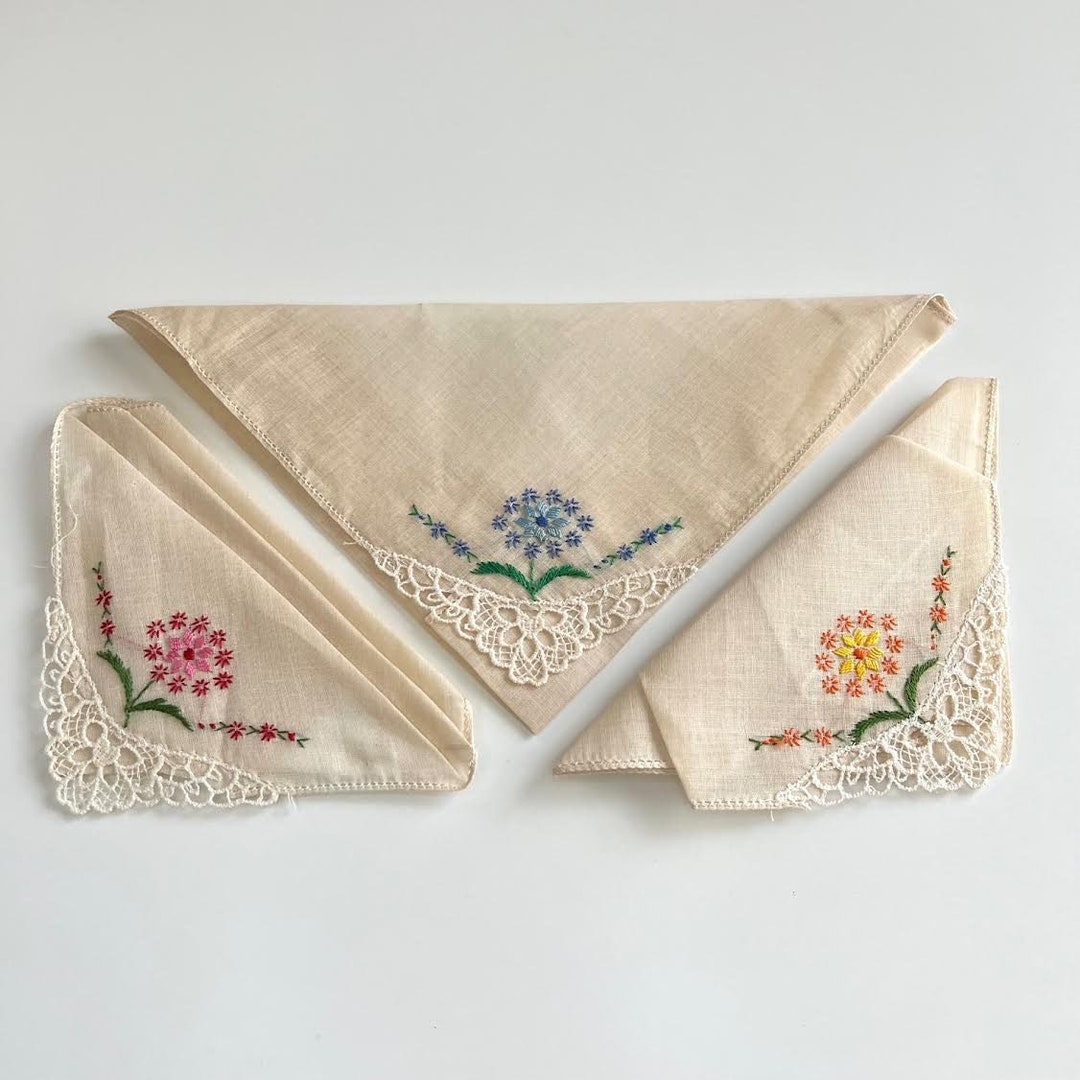 3 Antique Floral Lace Doilies, Hand Embroidered Flowers Estate Linen ...